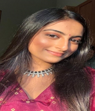 Hindi Actress Aarshavi Joshi Biography, News, Photos, Videos | NETTV4U