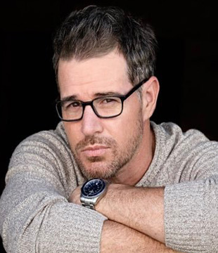 English Actor Derek Phillips Biography, News, Photos, Videos | NETTV4U