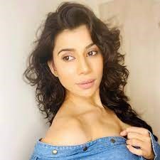 Hindi Actress Krishika Sharma Biography, News, Photos, Videos | NETTV4U