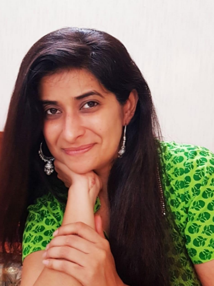 Hindi Actress Chitra Mulani Biography, News, Photos, Videos | NETTV4U