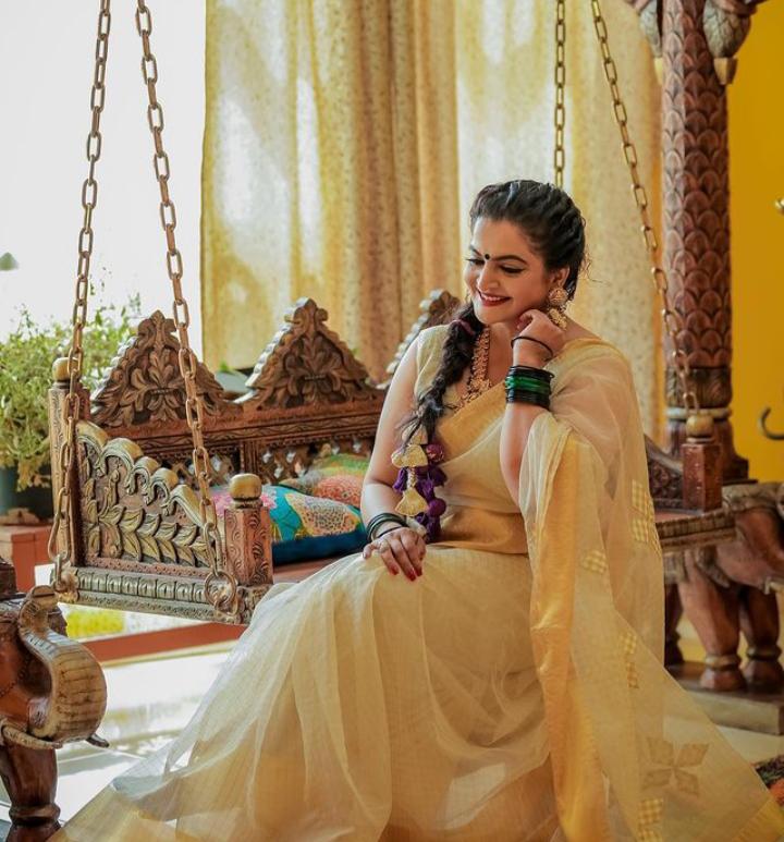 Malayalam Actress Bindu Sajeev Biography, News, Photos, Videos | NETTV4U