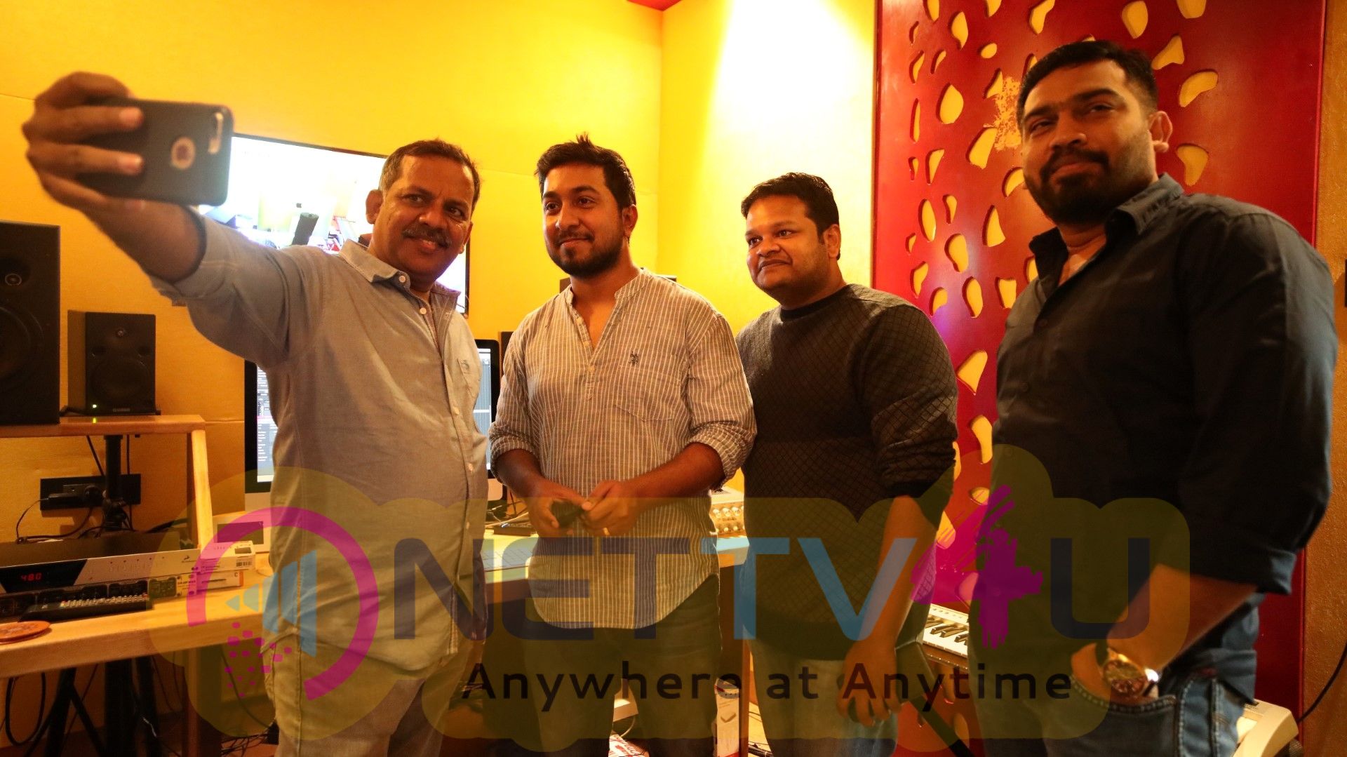 Aan Devathai Movie Photos | 526021 | Latest Stills & Posters