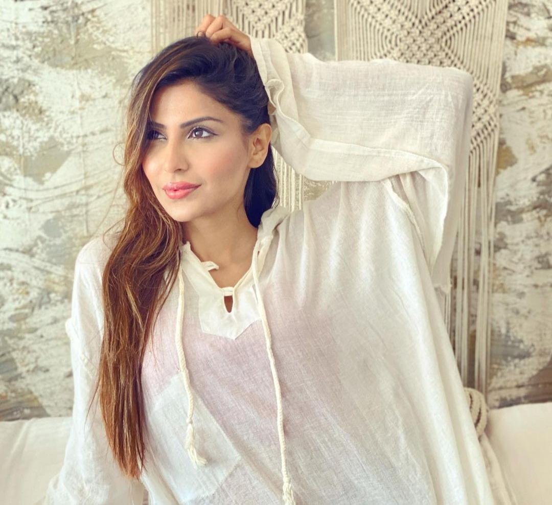 Hindi Actress Sana Sultan Biography, News, Photos, Videos | NETTV4U