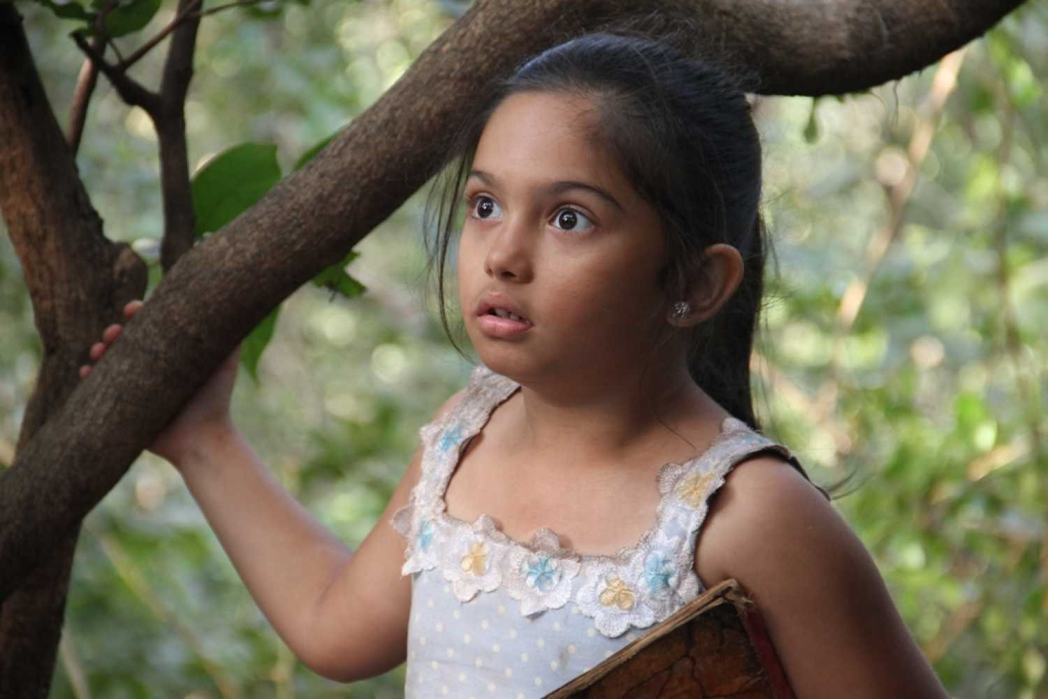 Marathi Actress Rutuja Deshpande Biography, News, Photos, Videos | NETTV4U