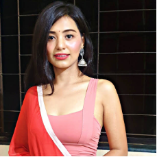 Hindi Singer Sonal Pradhaan Biography, News, Photos, Videos | NETTV4U