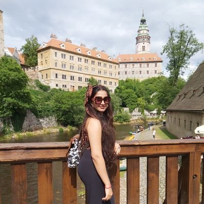 Hindi Marketing Executive Srushty Dali Biography, News, Photos, Videos ...