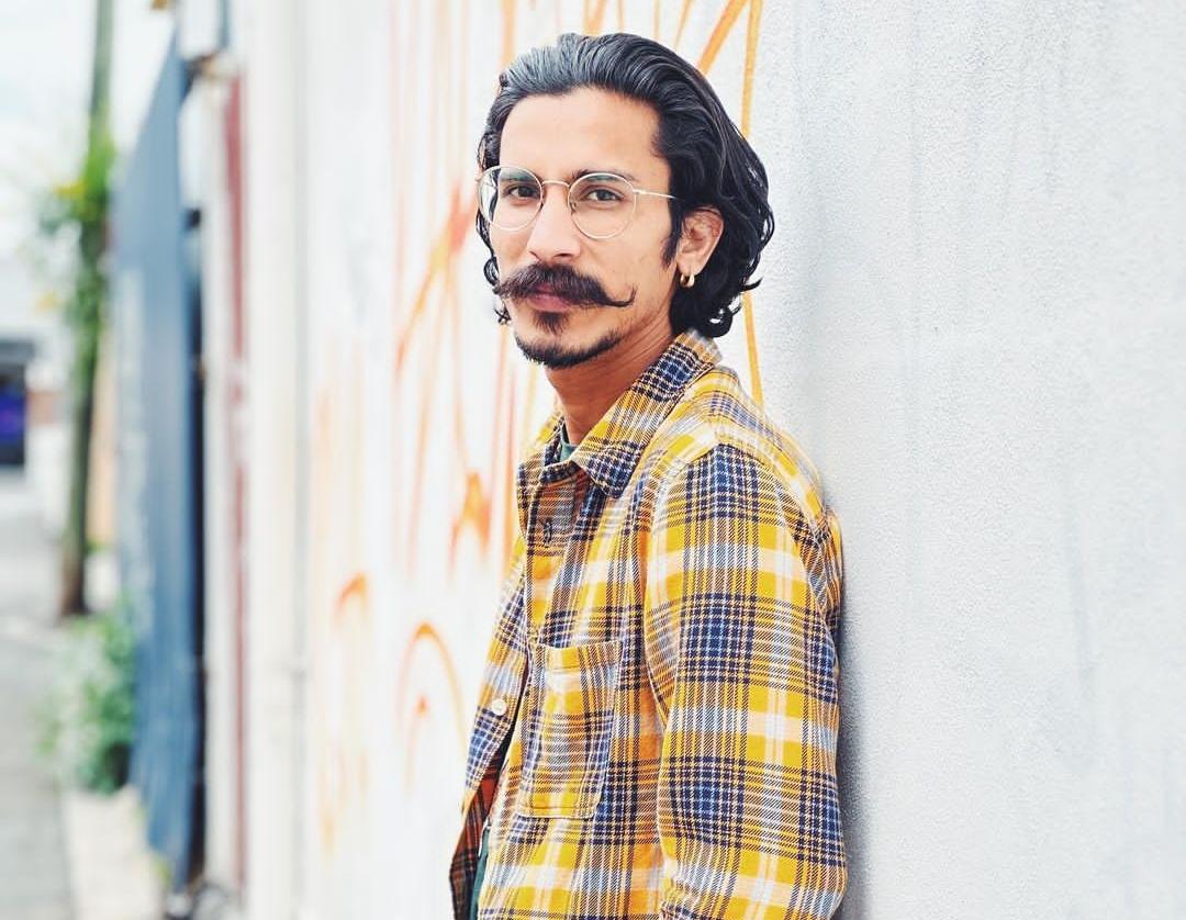 Haryanvi Singer Khoji Roohdar Biography, News, Photos, Videos | NETTV4U