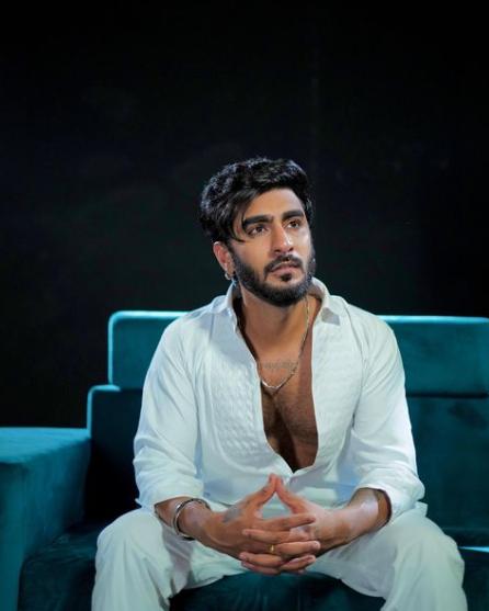 Hindi Rapper Rapper Rohit Kumar Biography, News, Photos, Videos | NETTV4U