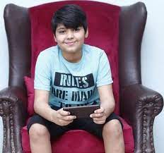 Urdu Tv Serial Aas Paas - Full Cast and Crew