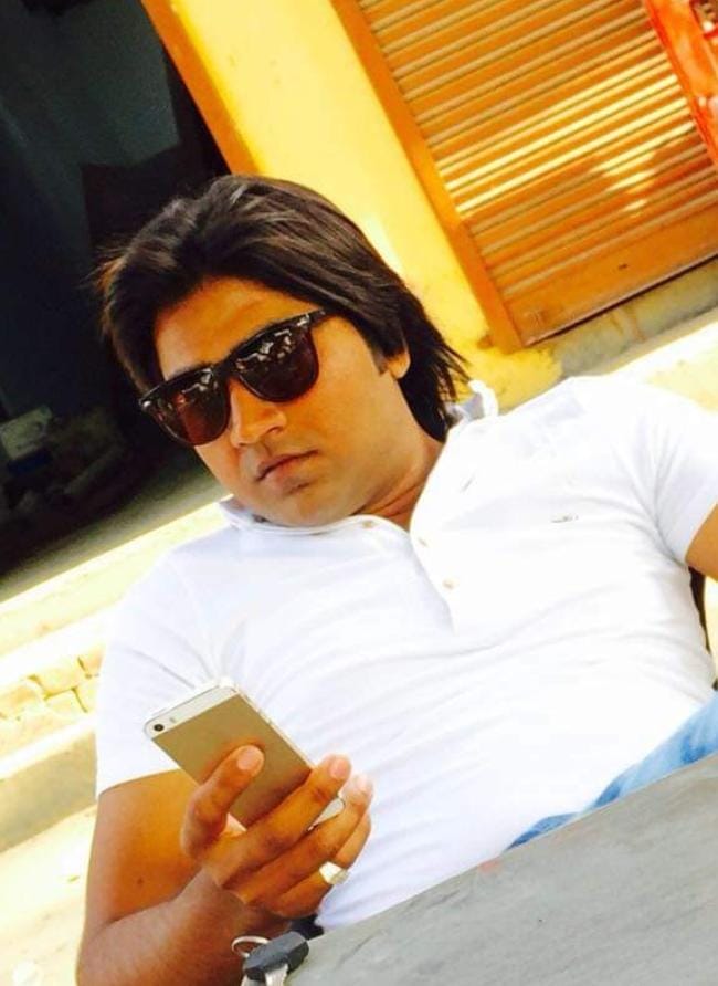 Bollywood Actor Meraj Khan Biography, News, Photos, Videos | NETTV4U