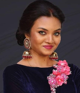 Malayalam Actress Soorya J Menon Biography, News, Photos, Videos | NETTV4U