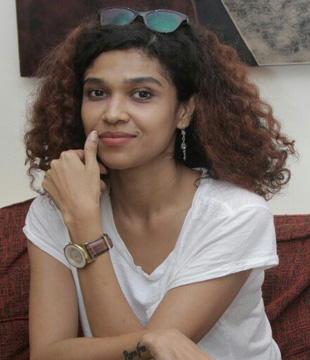 Hindi Actress Runa Laha Biography, News, Photos, Videos | NETTV4U