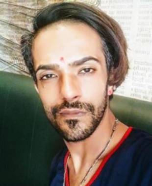 Hindi Movie Actor Atul Bhalla Biography, News, Photos, Videos | NETTV4U
