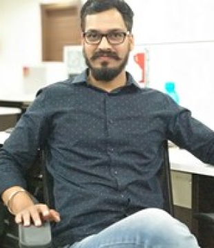 Latest and Upcoming Movie Reviews Of Swapnil Kharche