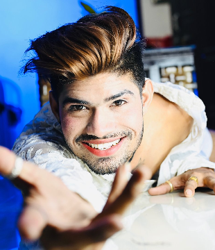 Bollywood Youtuber Youtuber Ravi Kumar Biography, News, Photos, Videos ...