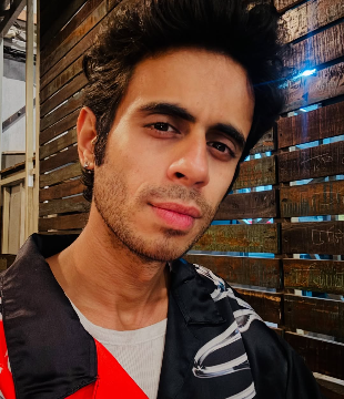 Hindi Actor Amit Kaushal Biography, News, Photos, Videos | NETTV4U