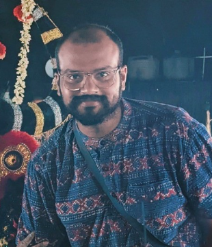Sandalwood Cinematographer Sabareesh Arumugam Biography, News, Photos ...