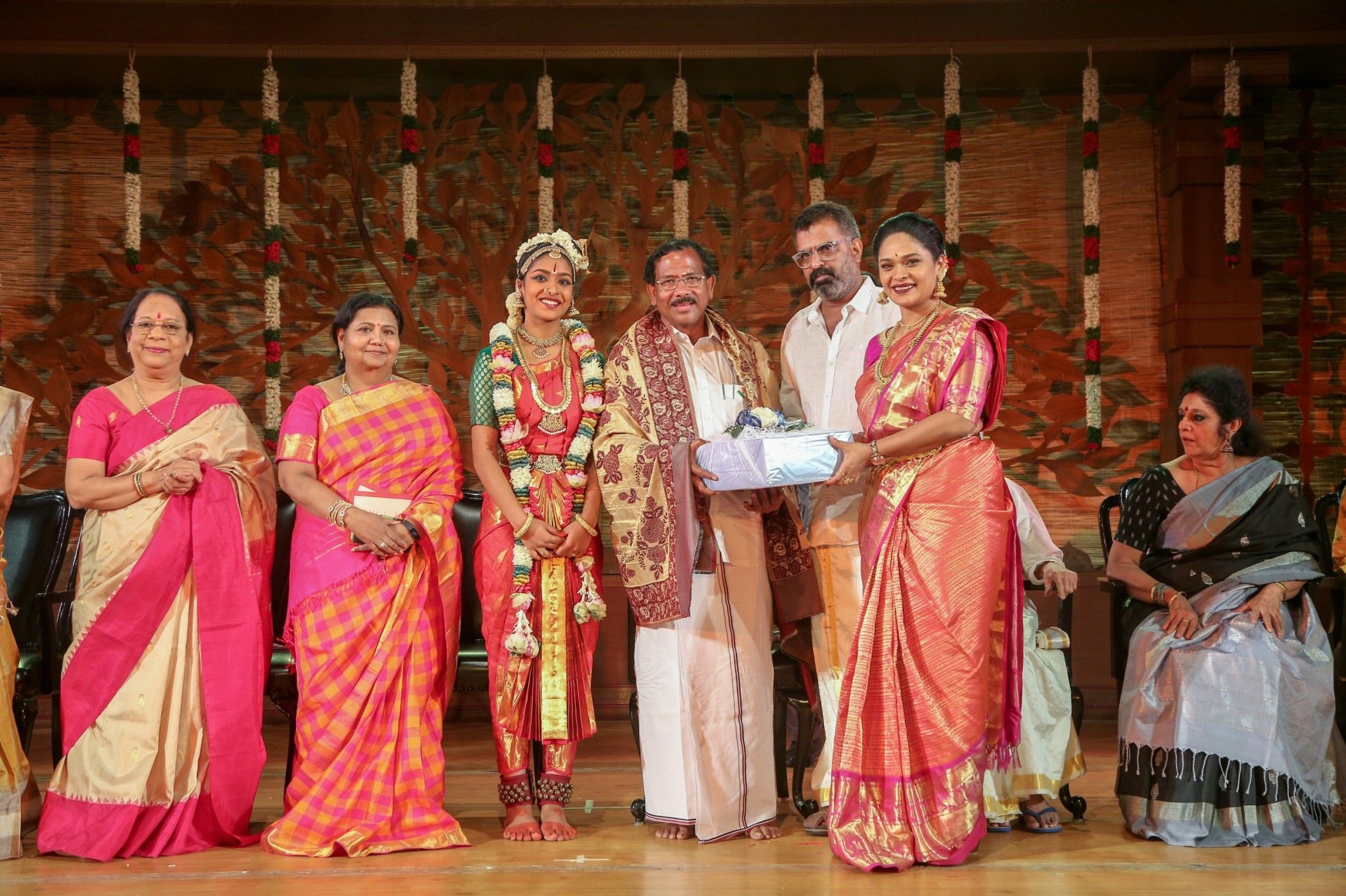 Bharatanatya Arangetram Of Selvi Abyukta Manikandan Event Stills ...