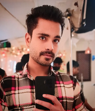 Hindi Cinematographer Deepak R Gupta Biography, News, Photos, Videos ...