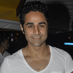 Hindi Tv Show Bigg Boss Season 4 - Full Cast and Crew