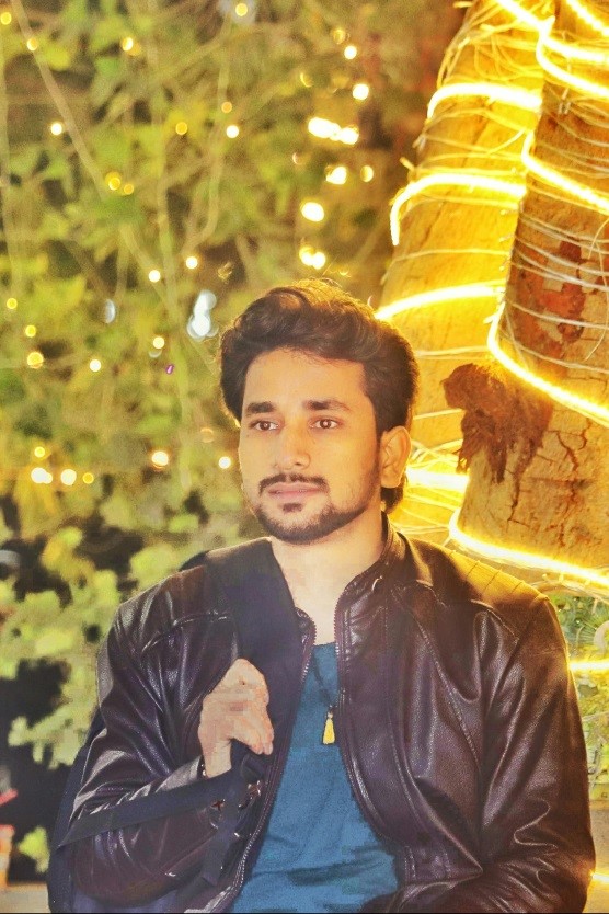 Bollywood Actor Dev Shukla Biography, News, Photos, Videos | NETTV4U