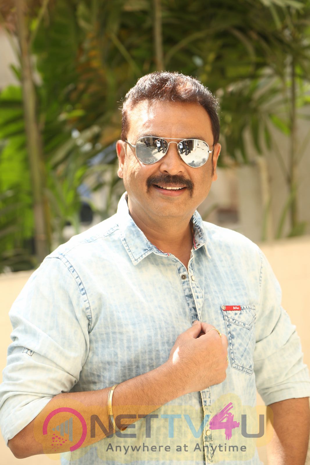Actor Naresh Exclusive Interview Images | 403726 | Galleries & HD Images