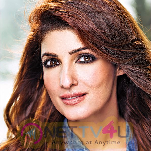 Actress Twinkle Khanna Latest Beautiful Photos | 222587 | Galleries ...