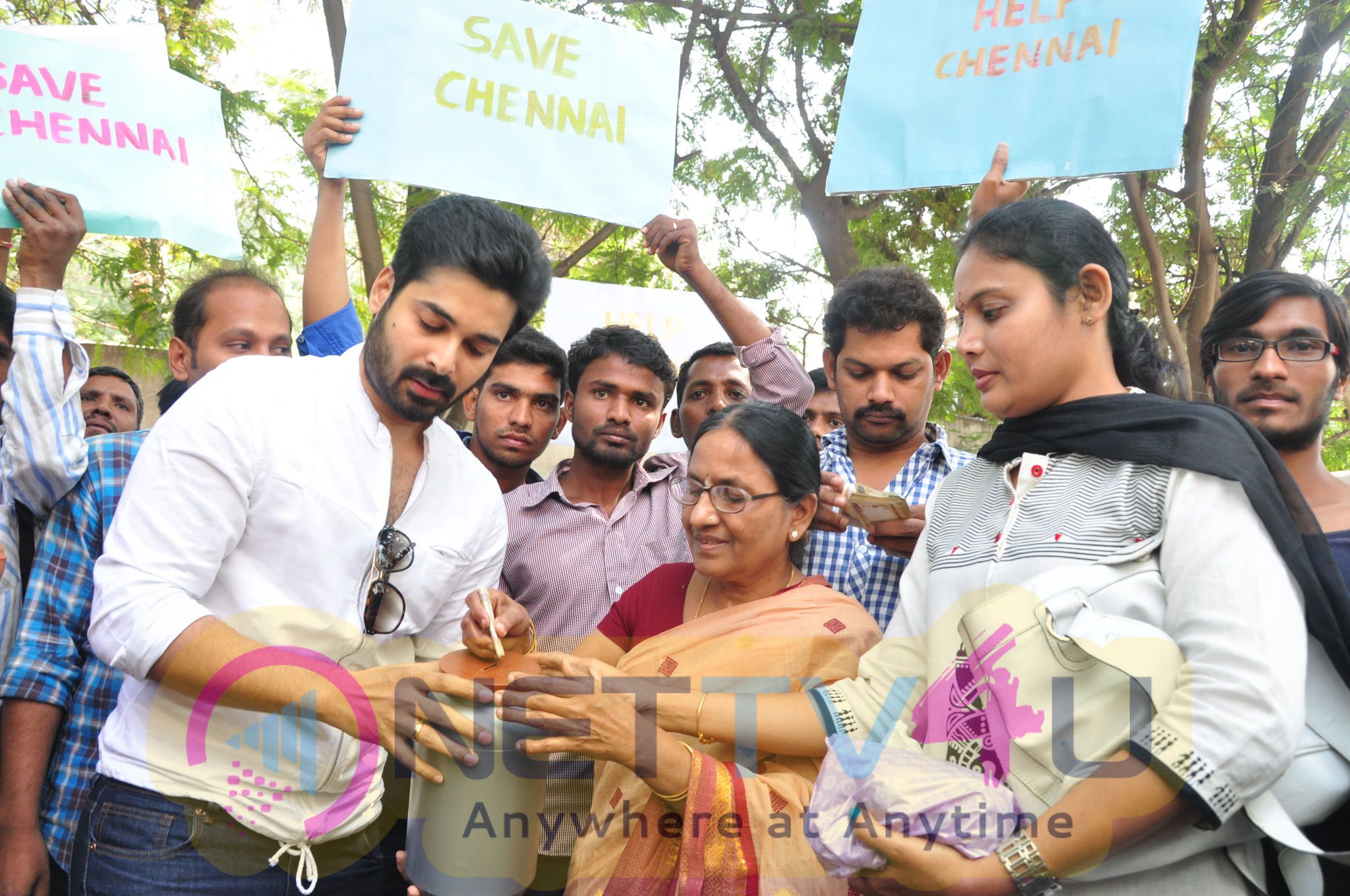 Chethan Cheenu Chennai Floods Support | 68099 | Movie Press Meet Pics ...