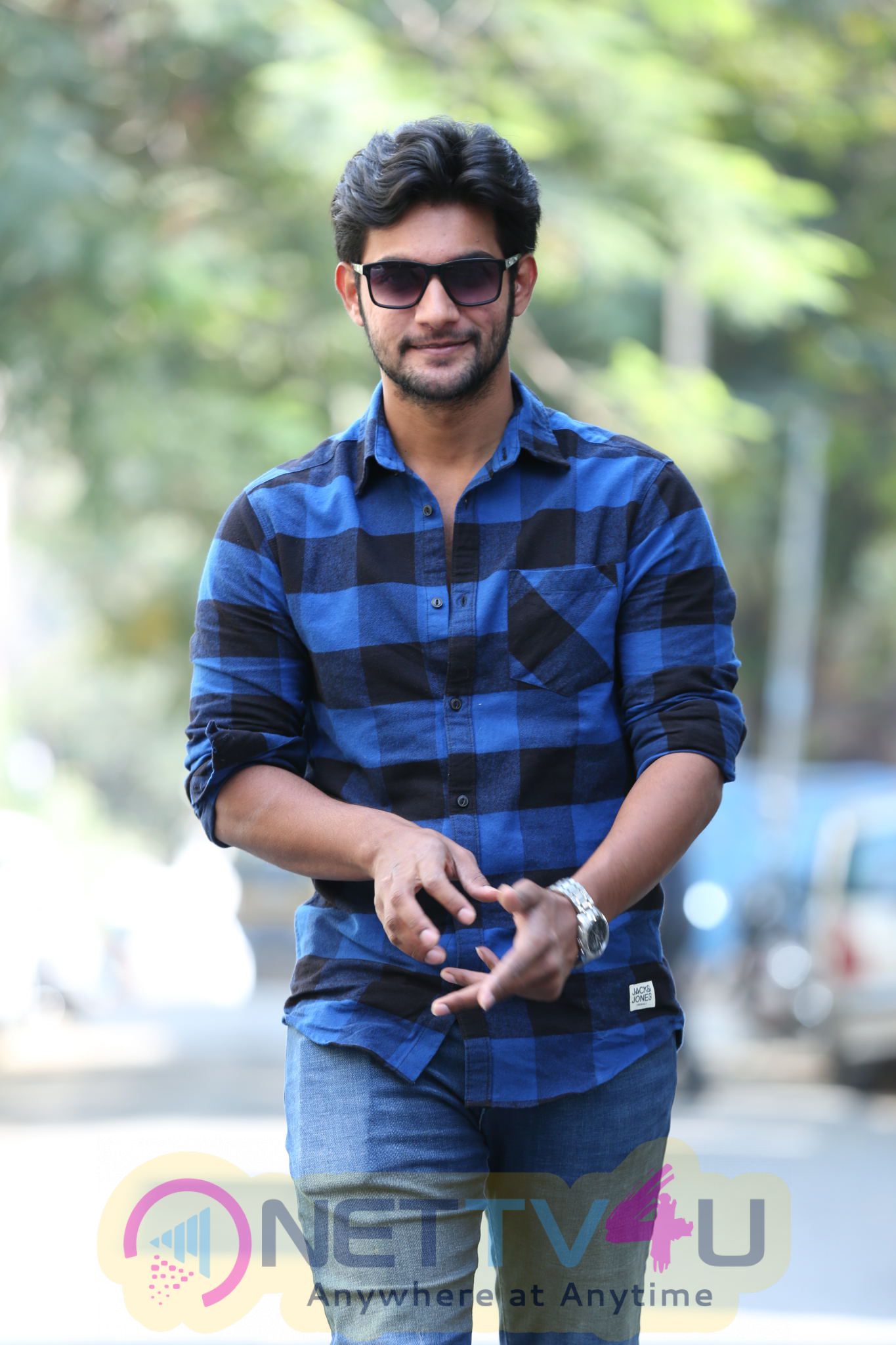 Garam Movie Actor Aadi Interview Stills | 94078 | Galleries & HD Images