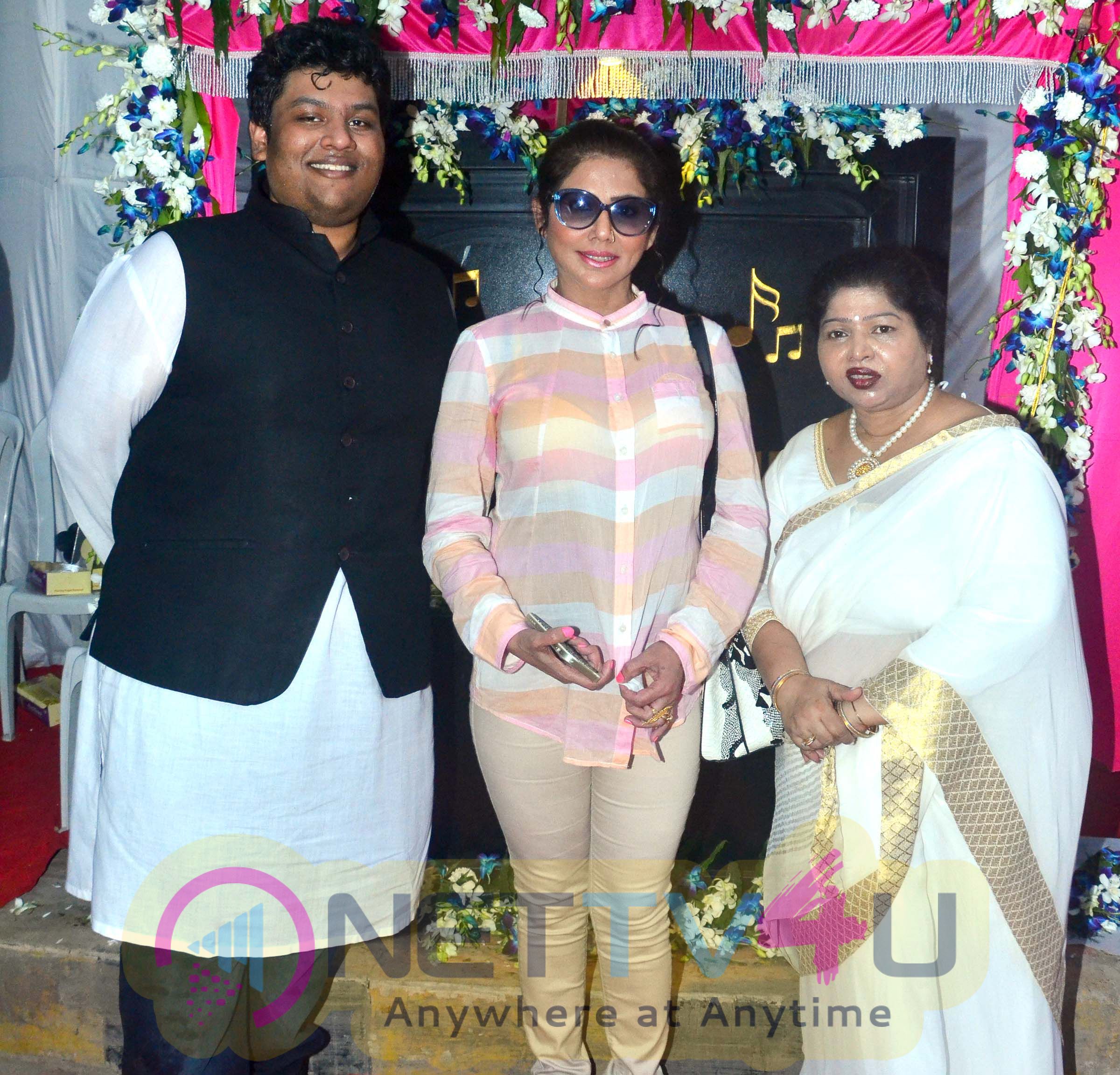 Hema Malini Divya Jain Inauguration Of Shri Ravindra Jain Chowk Cute ... Hema Malini Divya Jain Inauguration Of Shri Ravindra Jain Chowk Cute ...