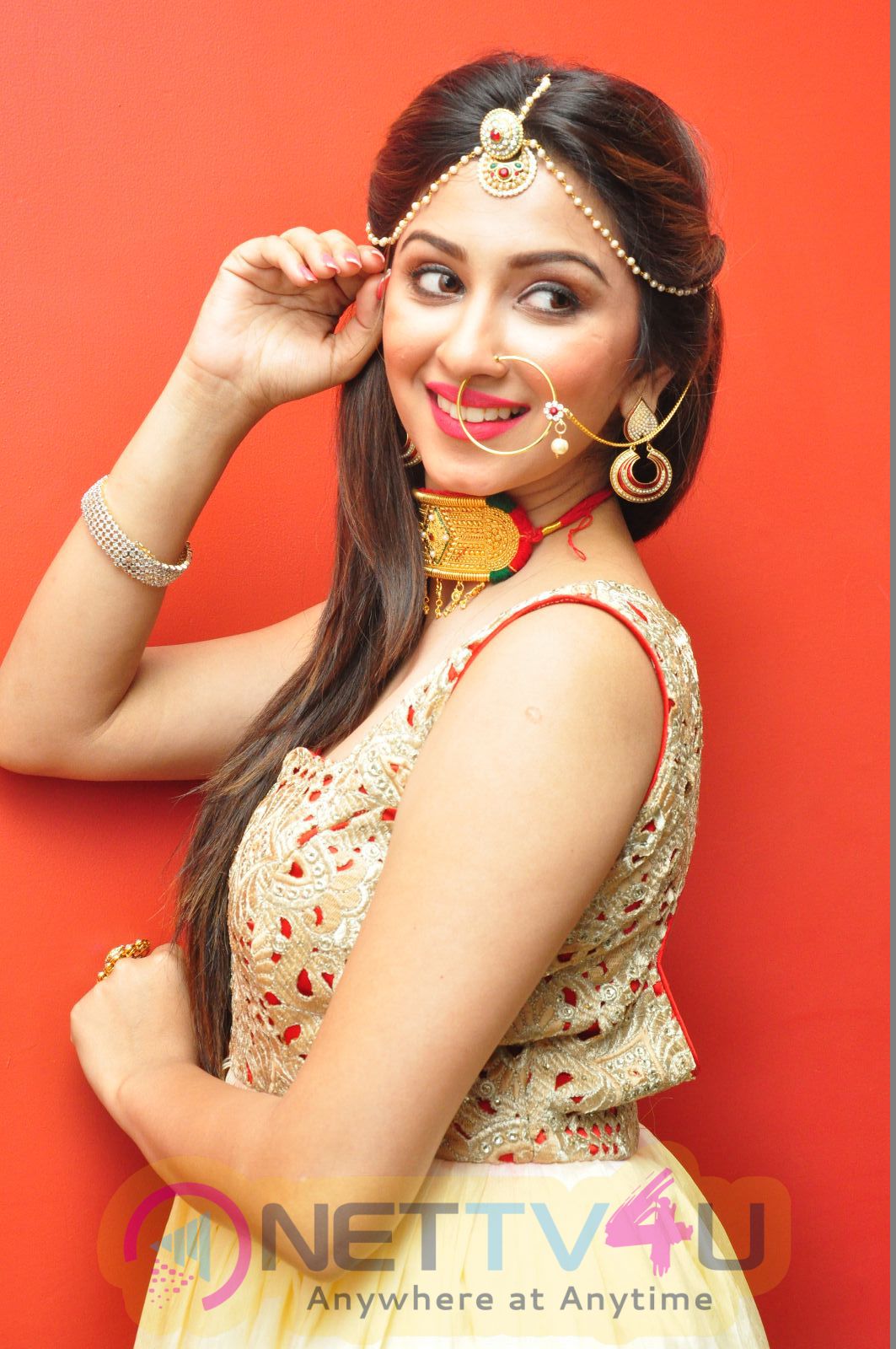 Telugu Actress Ishanya Beauteous Photos | 237761 | Galleries & HD Images