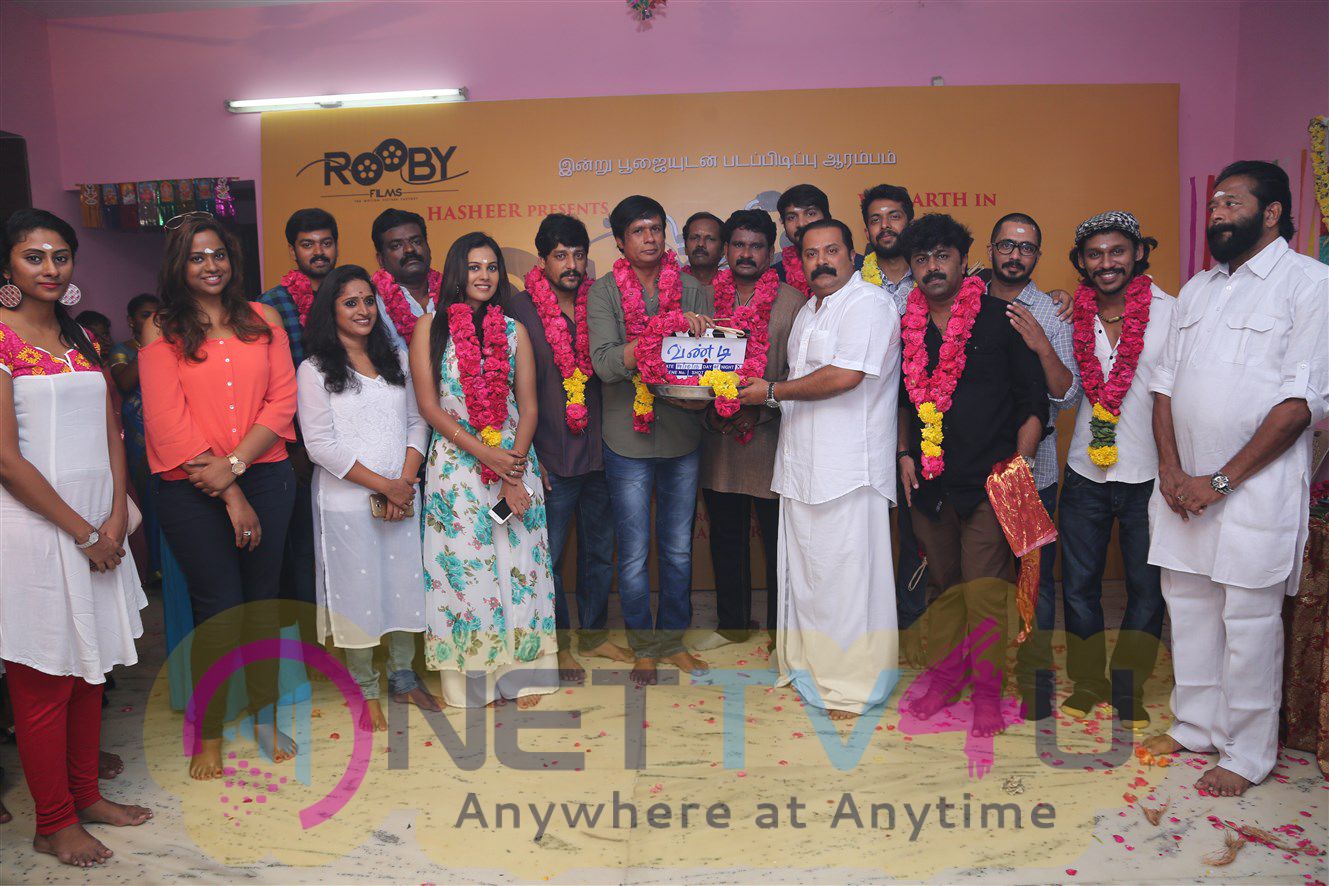 Vandi Tamil Movie Pooja Exclusive Stills | 394503 | Movie Press Meet ...