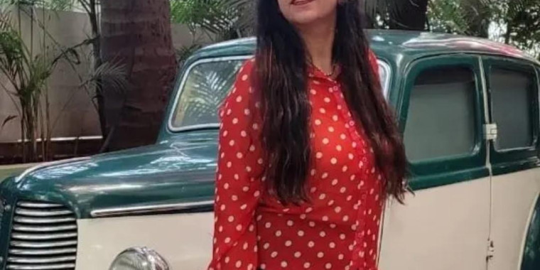 Complete Entertainment With A Blast (English, Tamil, Hindi, Telugu ...