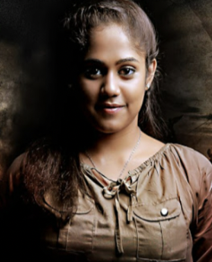 Mollywood Actress Nazreen Nazeer Biography, News, Photos, Videos | NETTV4U