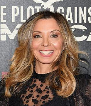 Hollywood Director Minkie Spiro Biography, News, Photos, Videos | NETTV4U