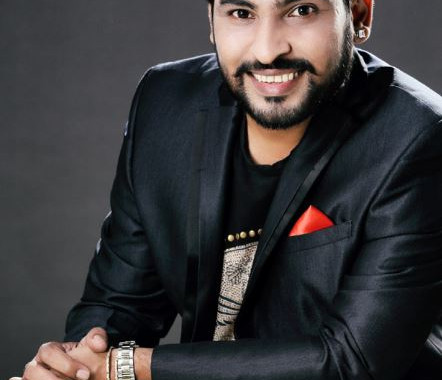 Bollywood Singer Alam Gir Khan Biography, News, Photos, Videos | NETTV4U