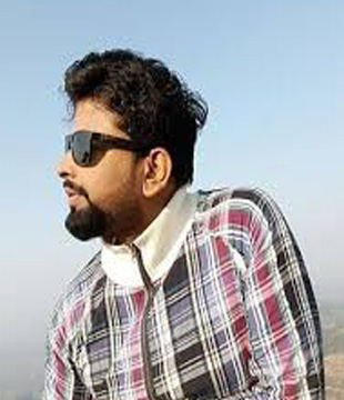 Bollywood Director Ranjeet Gupta Biography, News, Photos, Videos | NETTV4U