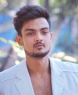 Bollywood Movie Actor Bhavya Shinde Biography, News, Photos, Videos ...