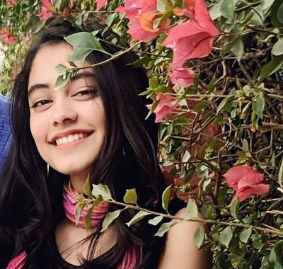 Bollywood Singer Sana Arora Biography, News, Photos, Videos | NETTV4U