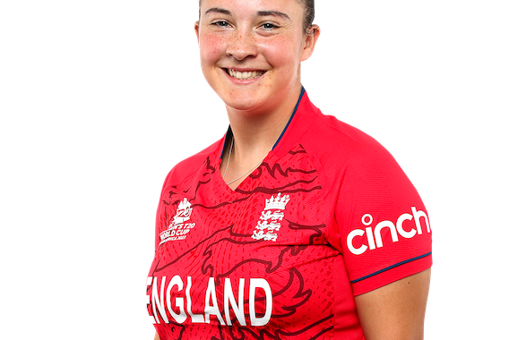 Hollywood Cricketer Alice Capsey Biography, News, Photos, Videos | NETTV4U