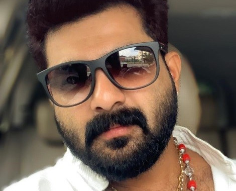Mollywood Actor Renjith Menon Biography, News, Photos, Videos | NETTV4U