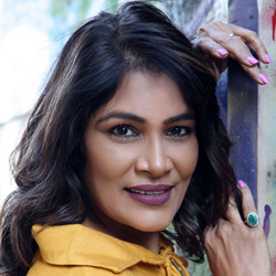 Bollywood Supporting Actress Jyoti Patel Biography, News, Photos ...