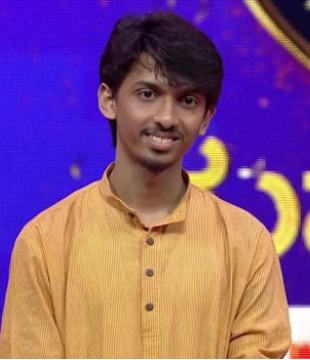 Bengali Singer Keerthan Holla Biography, News, Photos, Videos | NETTV4U