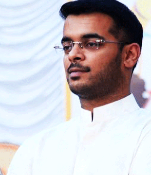 Marathi Producer Purvesh Sarnaik Biography, News, Photos, Videos | NETTV4U