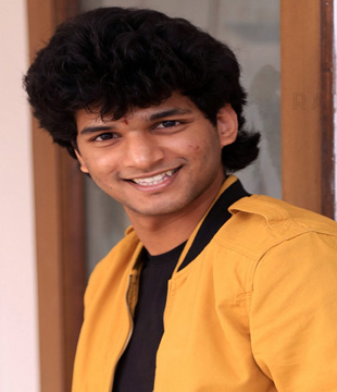 Tollywood Actor Chandra Hass Biography, News, Photos, Videos | NETTV4U