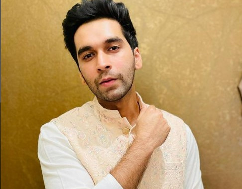 Bollywood Actor Navneet Sharma Biography, News, Photos, Videos | NETTV4U