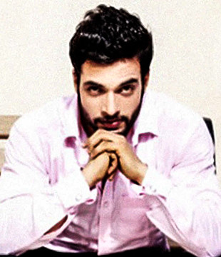 Bollywood Movie Actor Raj Aryan Biography, News, Photos, Videos | NETTV4U