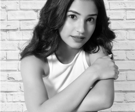 Urdu Actress Gauri Chitranshi Biography, News, Photos, Videos | NETTV4U