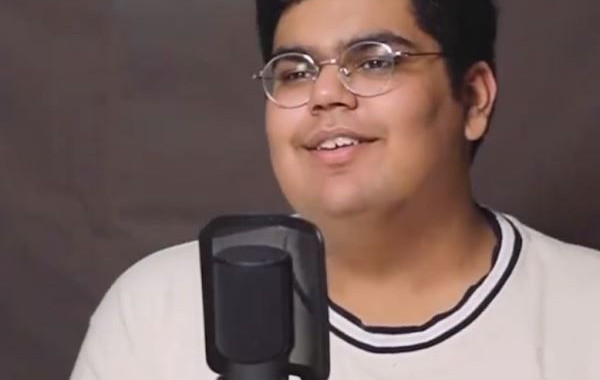 Urdu Singer Abdullah Siddique Biography, News, Photos, Videos | NETTV4U