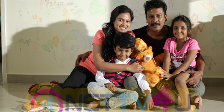 Aan Devathai Movie Photos | 588400 | Latest Stills & Posters
